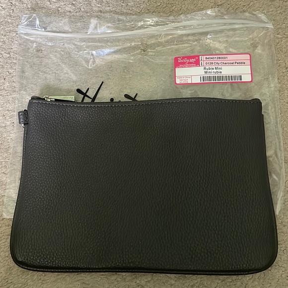 thirty-one | Bags | Rubie Mini City Charcoal Pebble | Poshmark